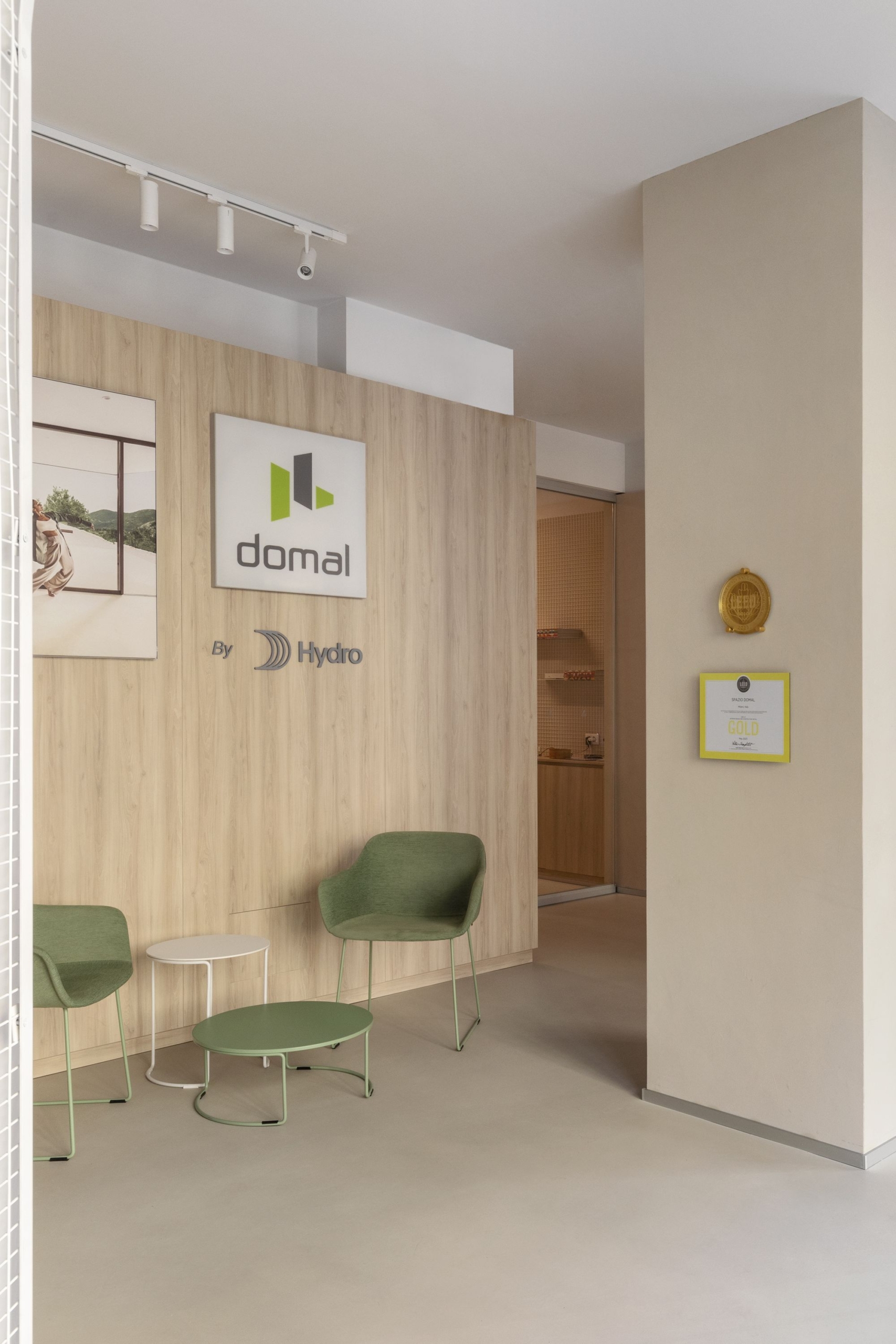 Domal Showroom - Milan | Office Snapshots