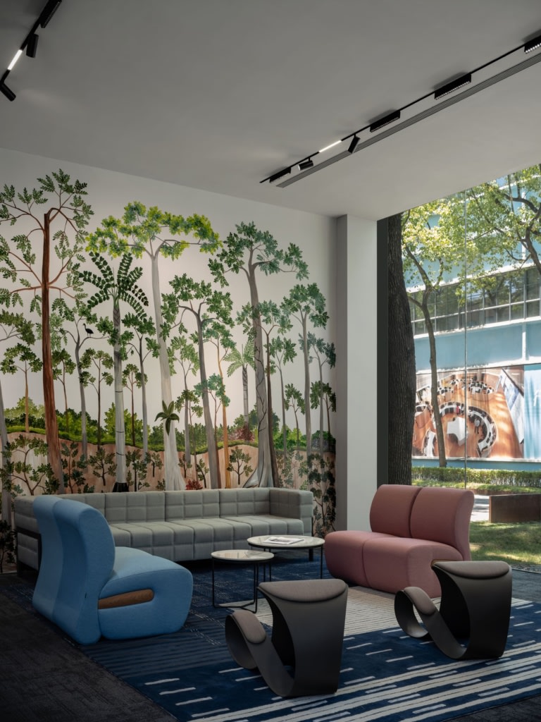 MAGIC PLACE Office-Life Experience Hall - Shanghai | Office Snapshots