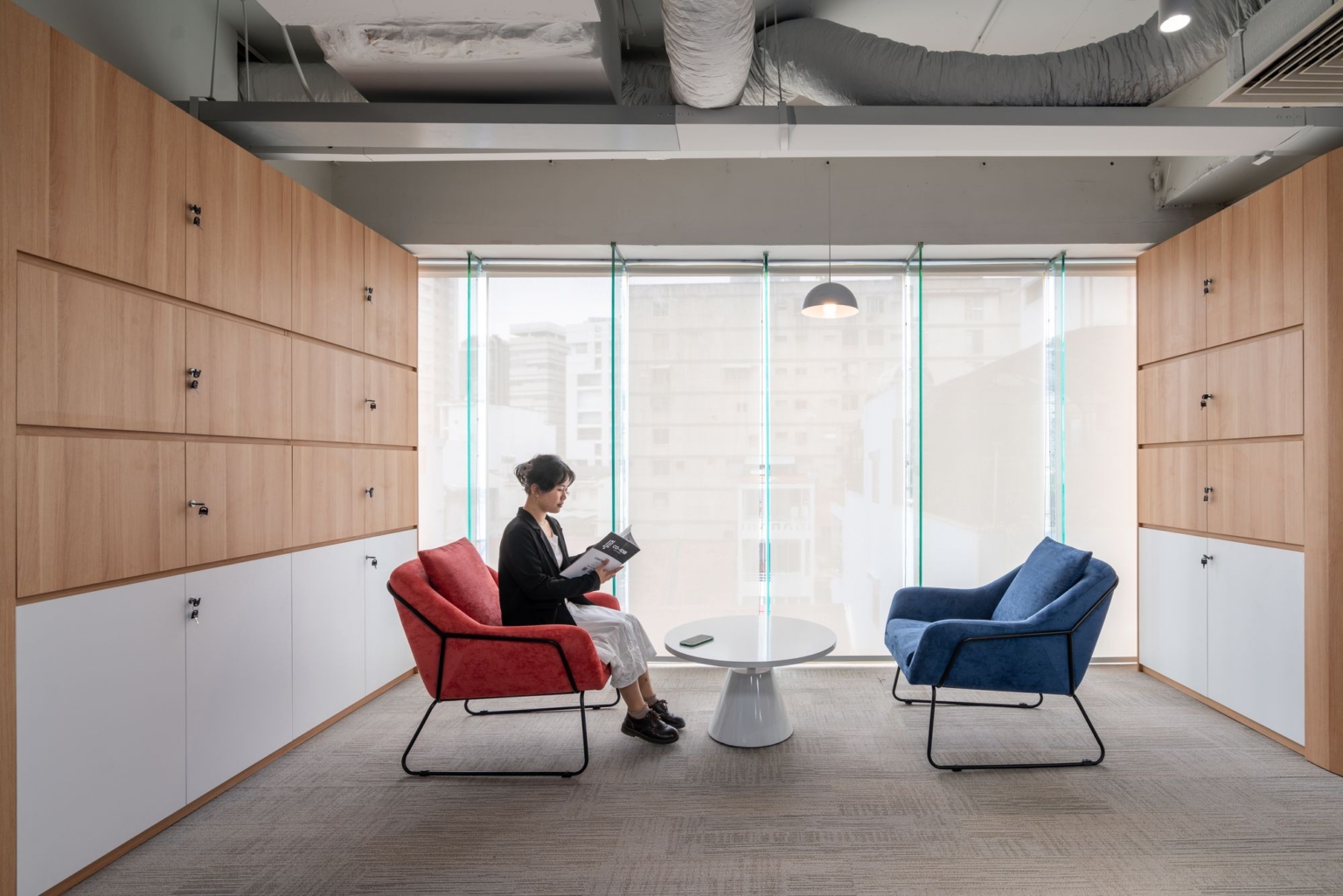 MB Ageas Life Offices - Ho Chi Minh City | Office Snapshots