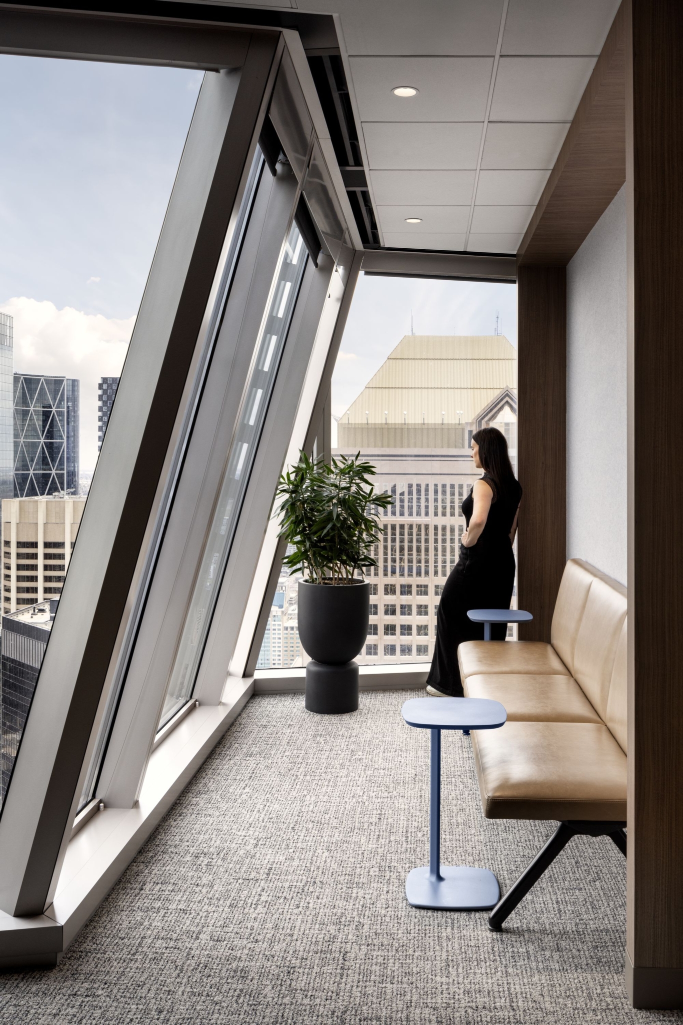 Miller Thomson LLP Offices - Calgary | Office Snapshots