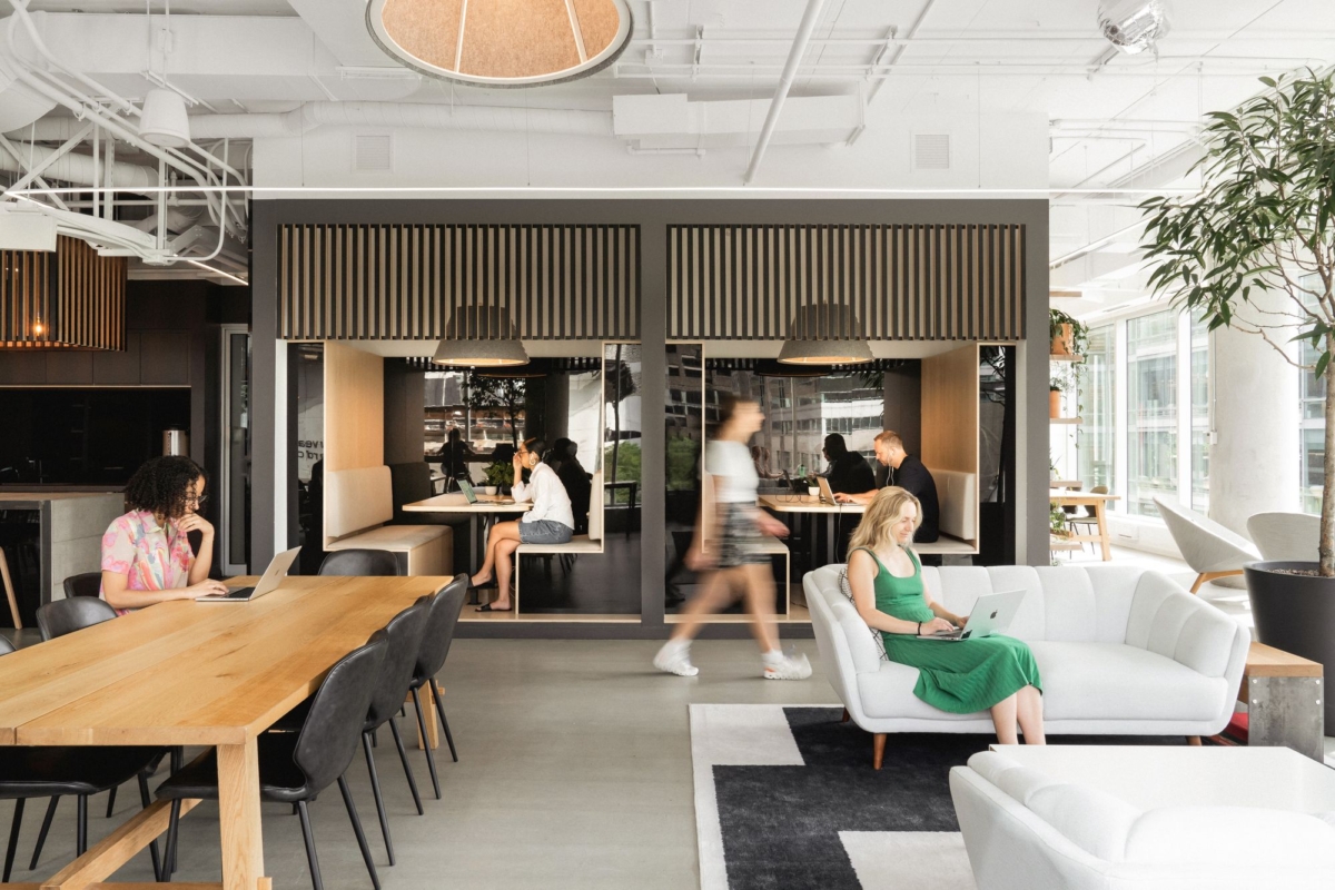 Plus Company Campus & Cossette Offices - Montreal | Office Snapshots