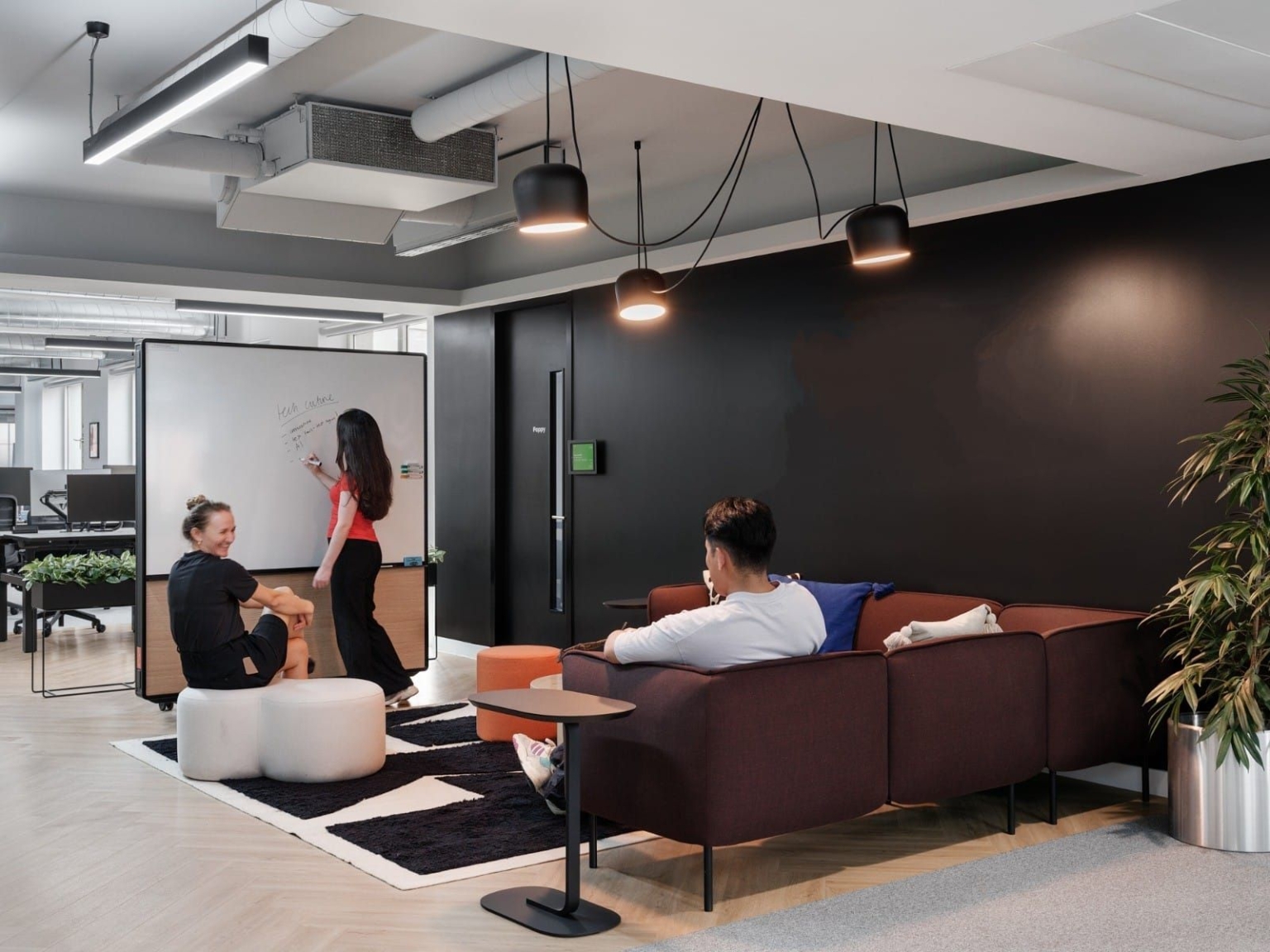 Confidential Technology Client Offices - London | Office Snapshots