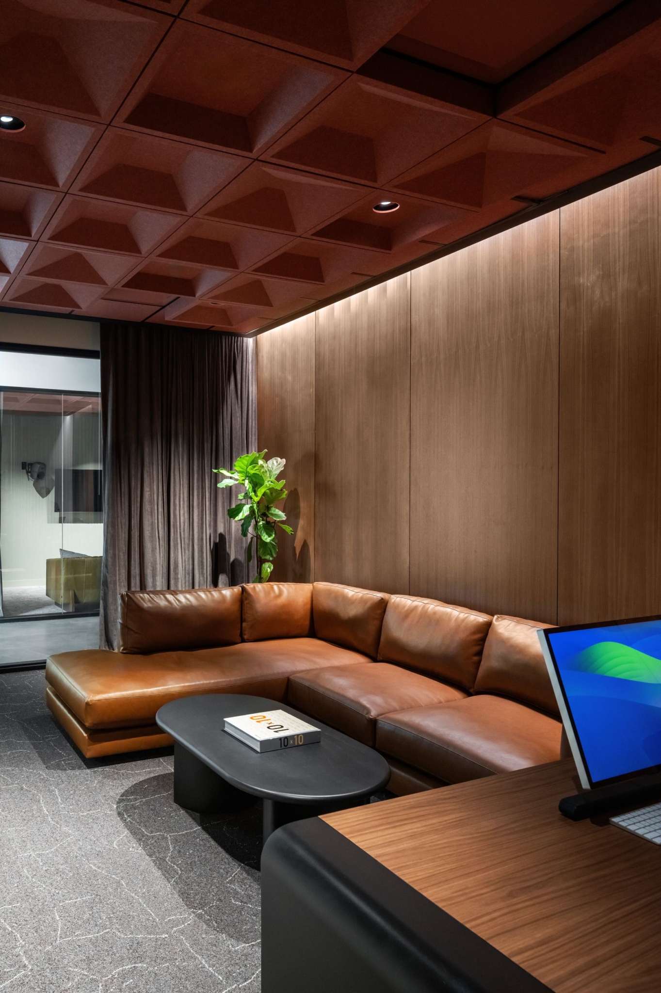 Swing Set Offices - Long Beach | Office Snapshots