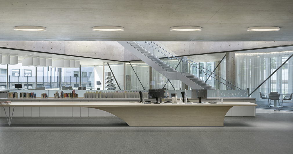 Vibia Bigger | Office Snapshots