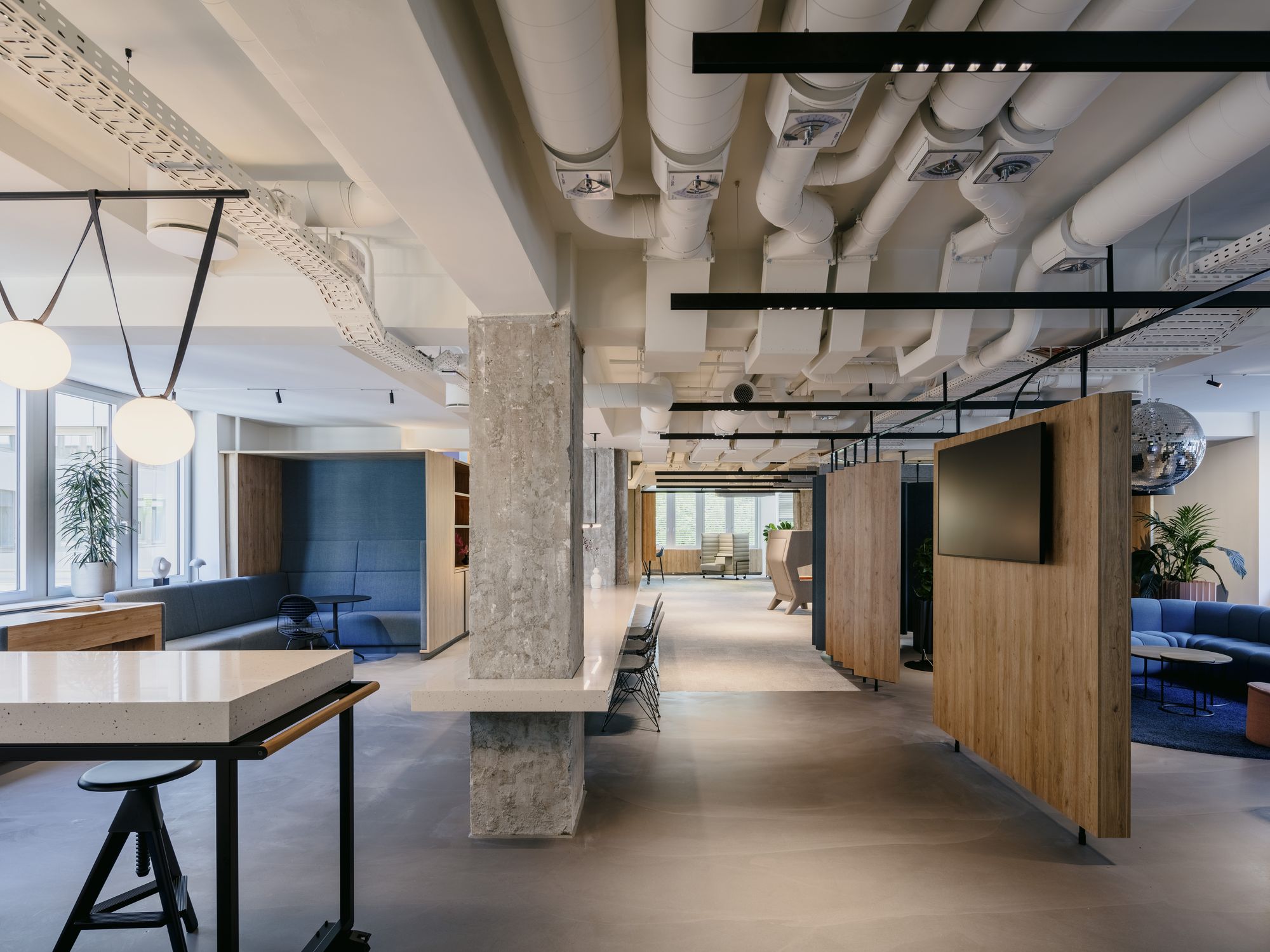 British American Tobacco (BAT) Germany Offices - Hamburg | Office Snapshots