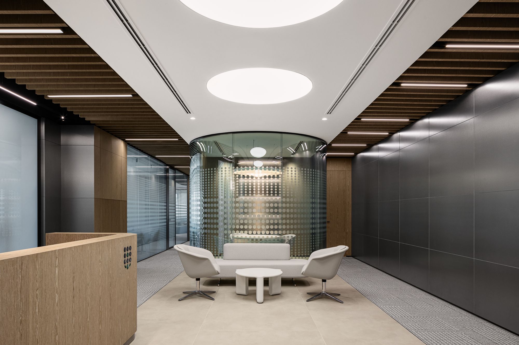 Confidential Commodities Trading Company Offices - Dubai | Office Snapshots