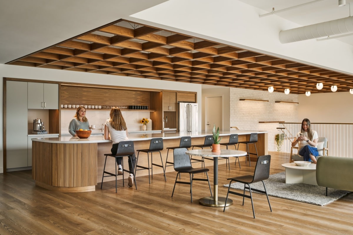 Evite Offices - Glendale | Office Snapshots