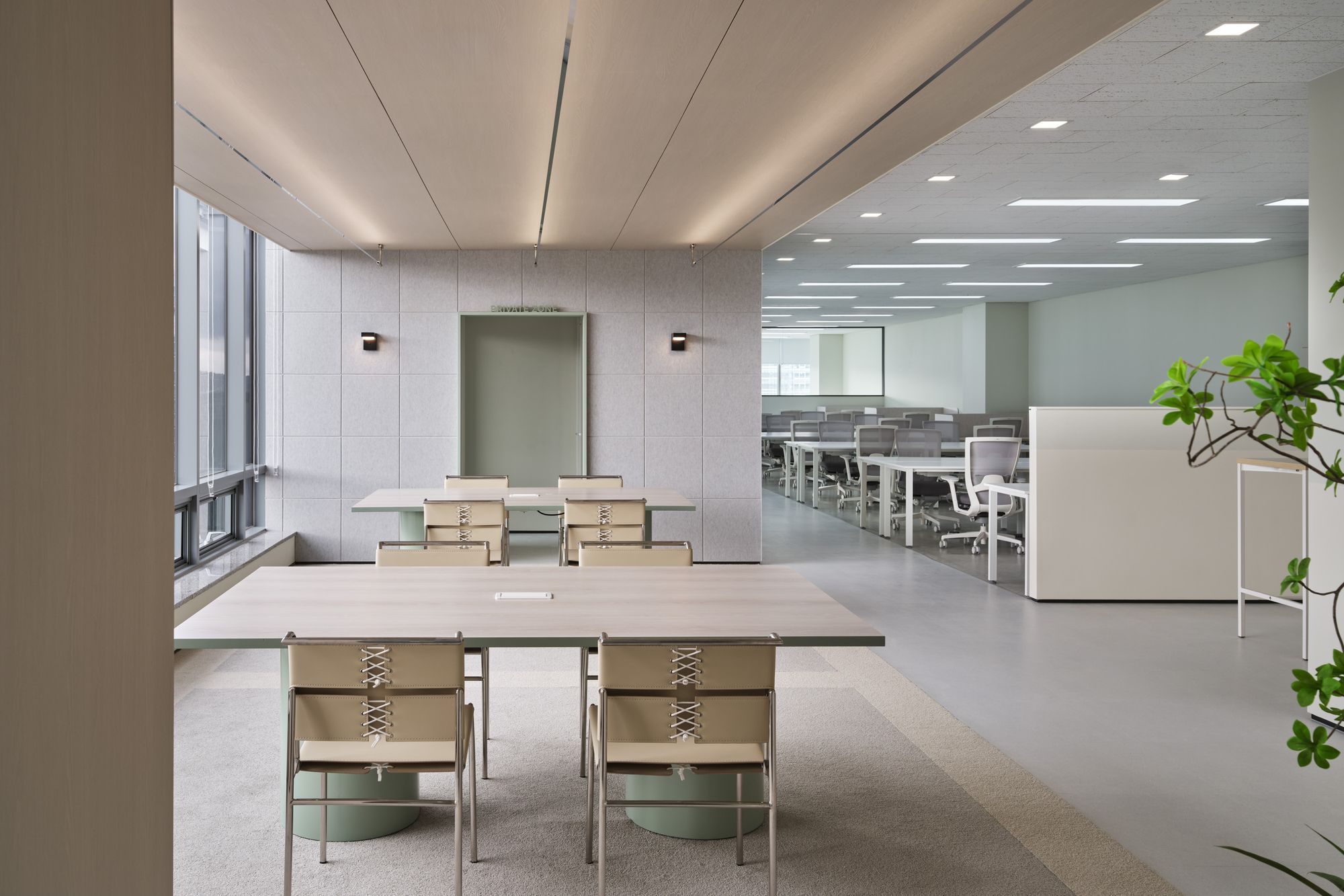 yooncoms Offices - Seoul | Office Snapshots