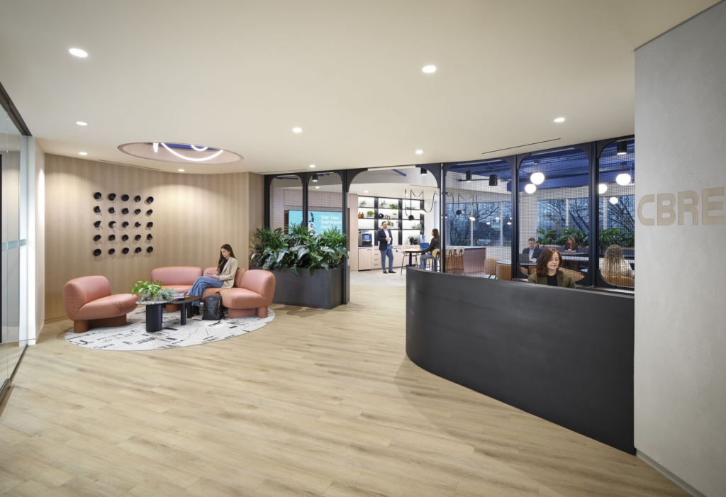 CBRE, Inc. Offices - Oak Brook | Office Snapshots