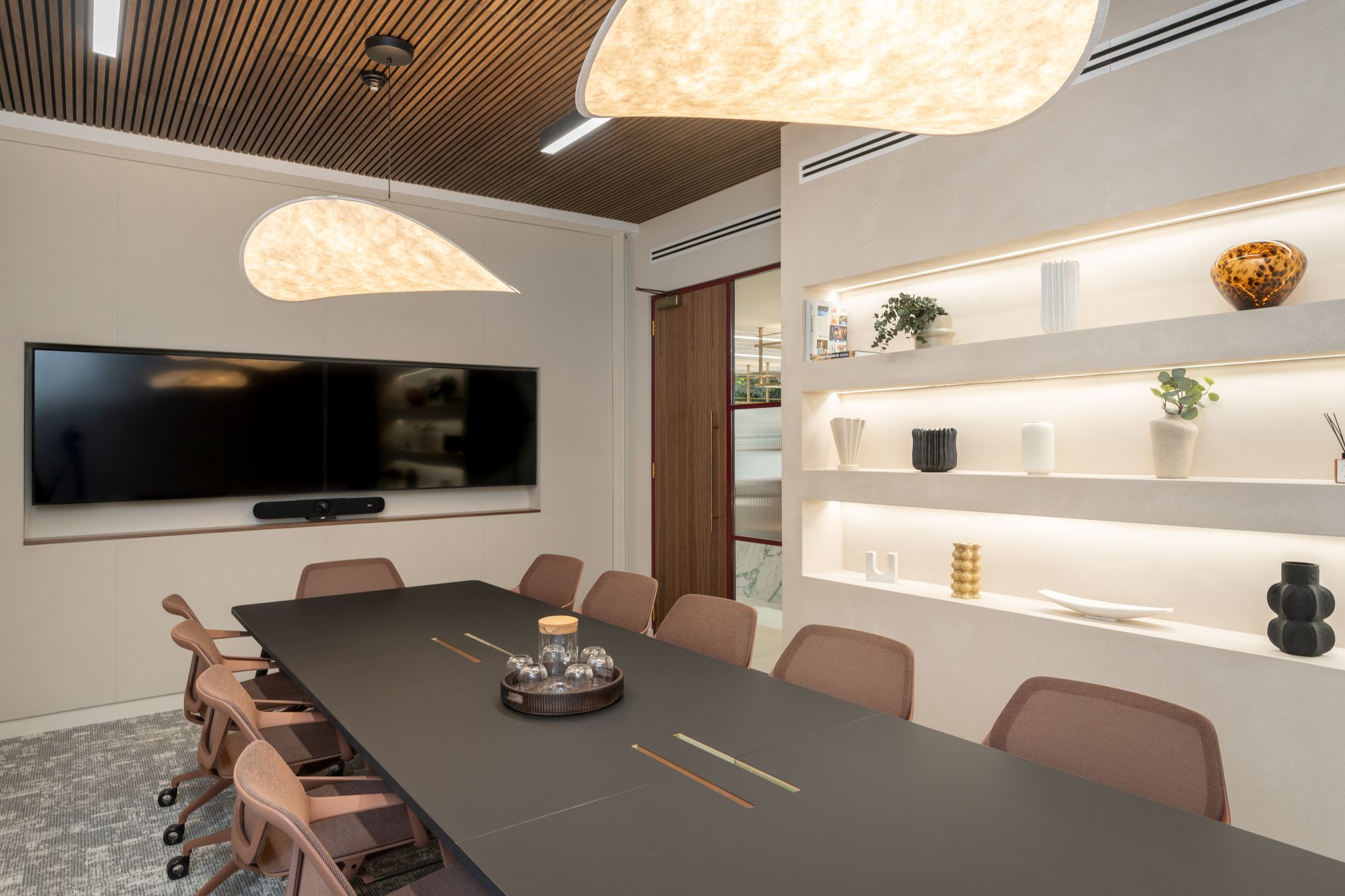 Oktra South Offices - Guildford | Office Snapshots