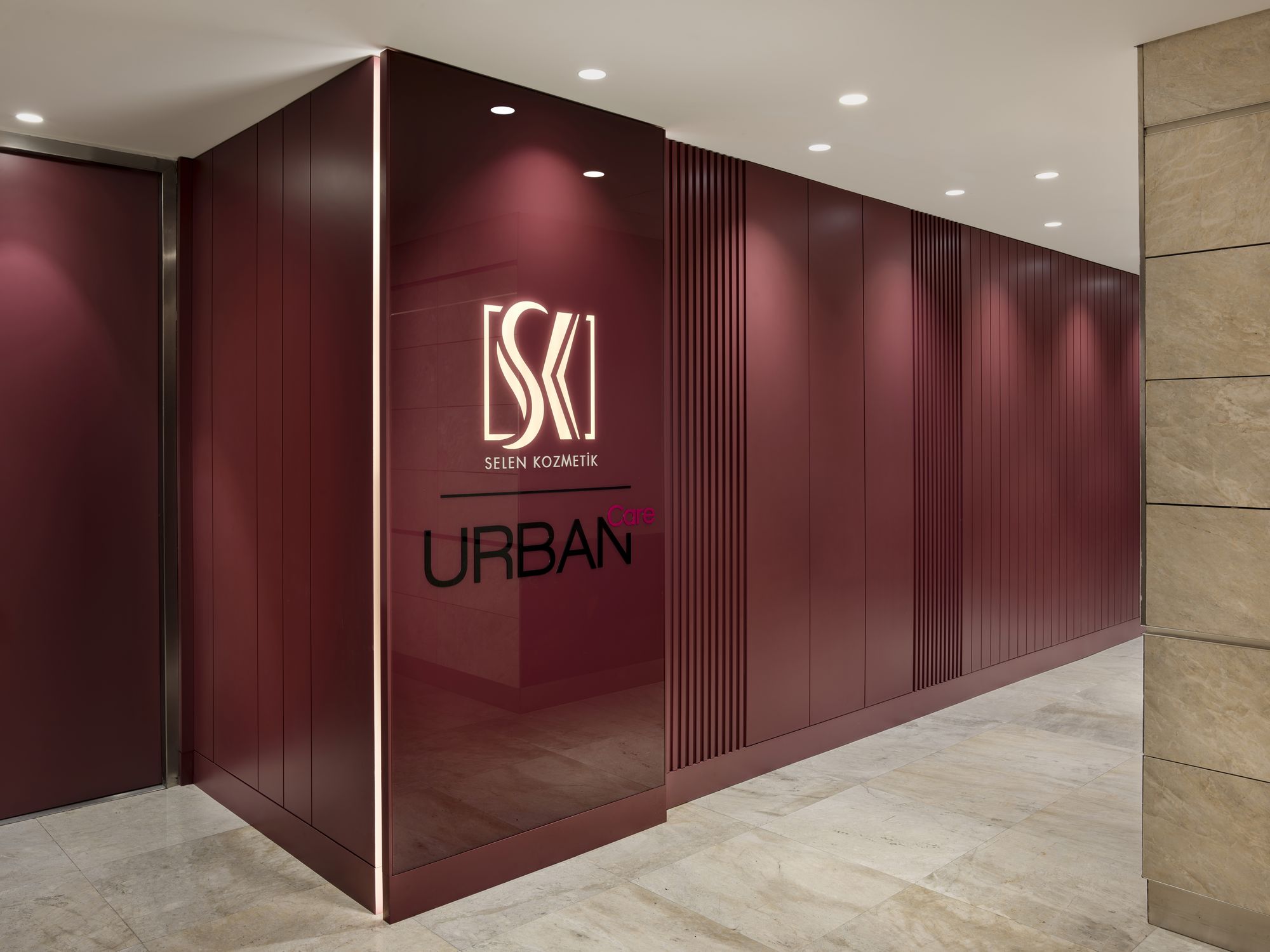 Selen Kozmetik Offices - Istanbul | Office Snapshots