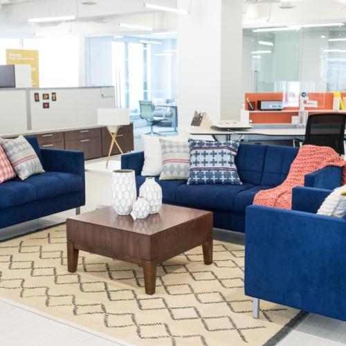 Kimball Pose Tables | Office Snapshots