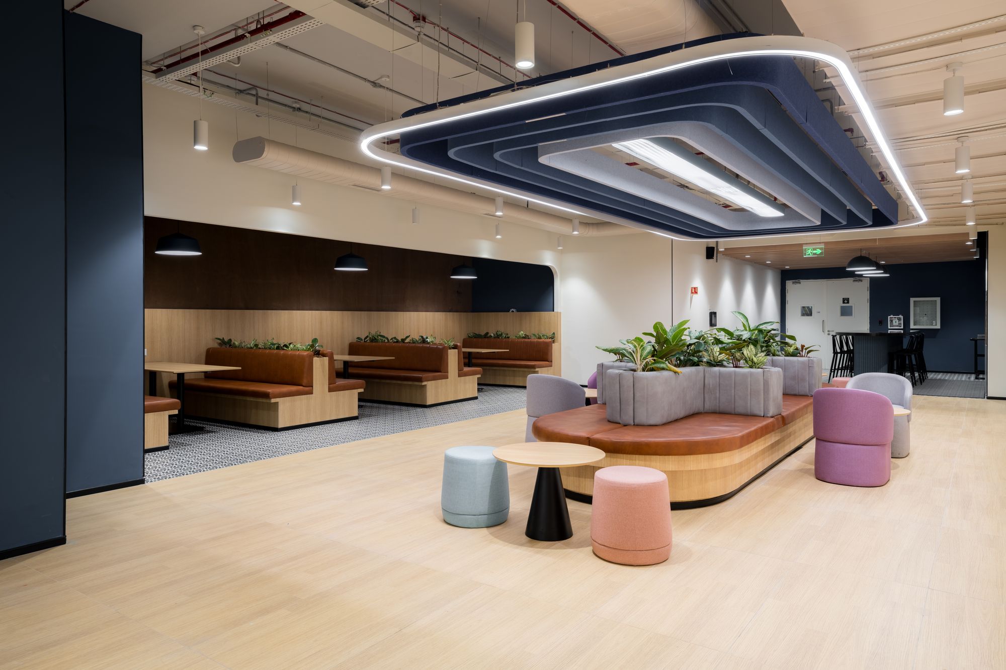 adrianse* Office Design Projects | Office Snapshots