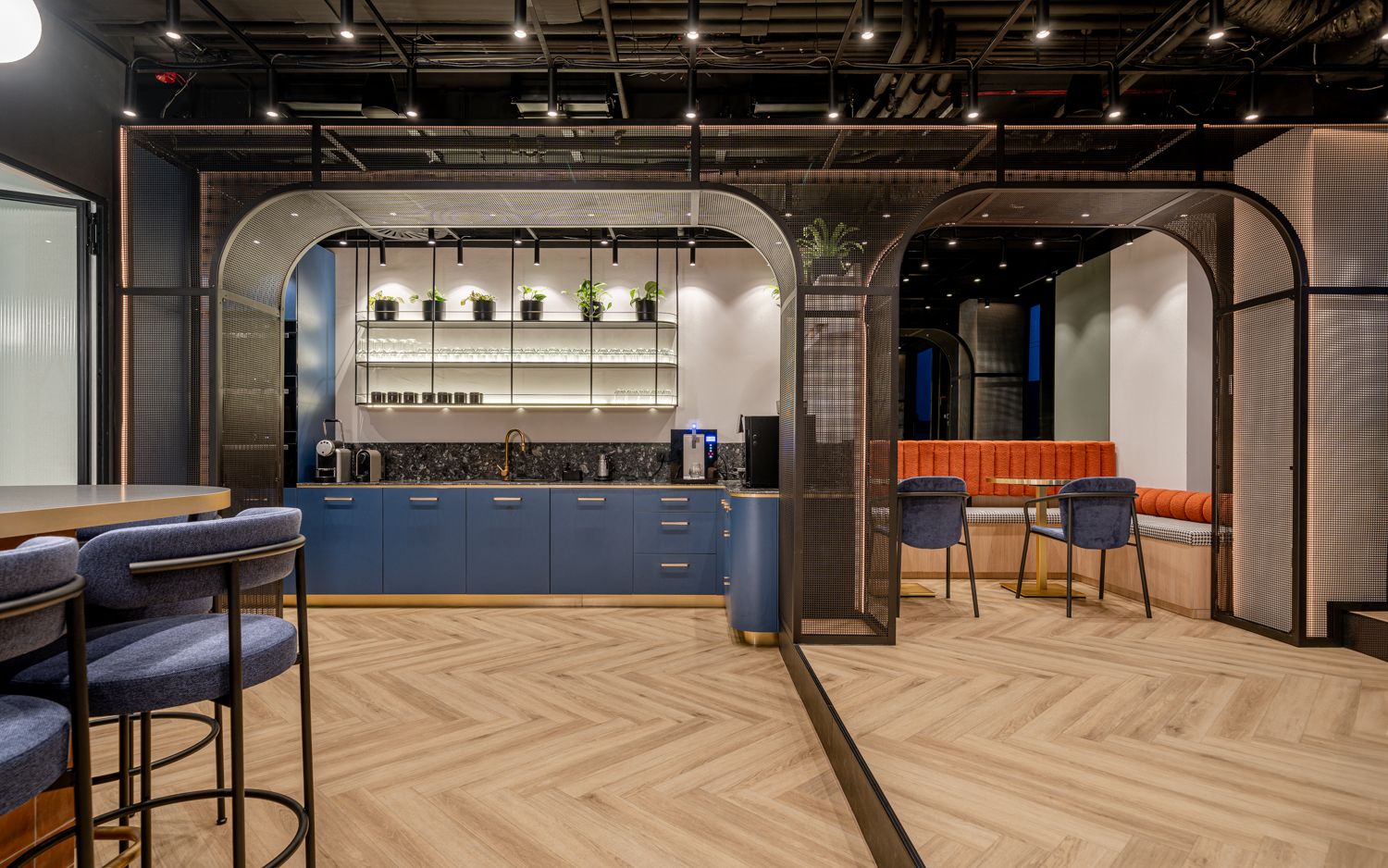 Dentons Offices - Budapest | Office Snapshots