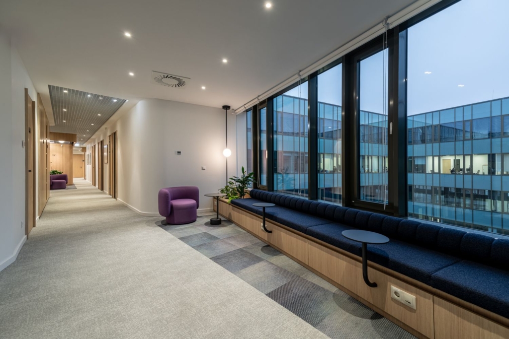 Dentons Offices - Budapest | Office Snapshots