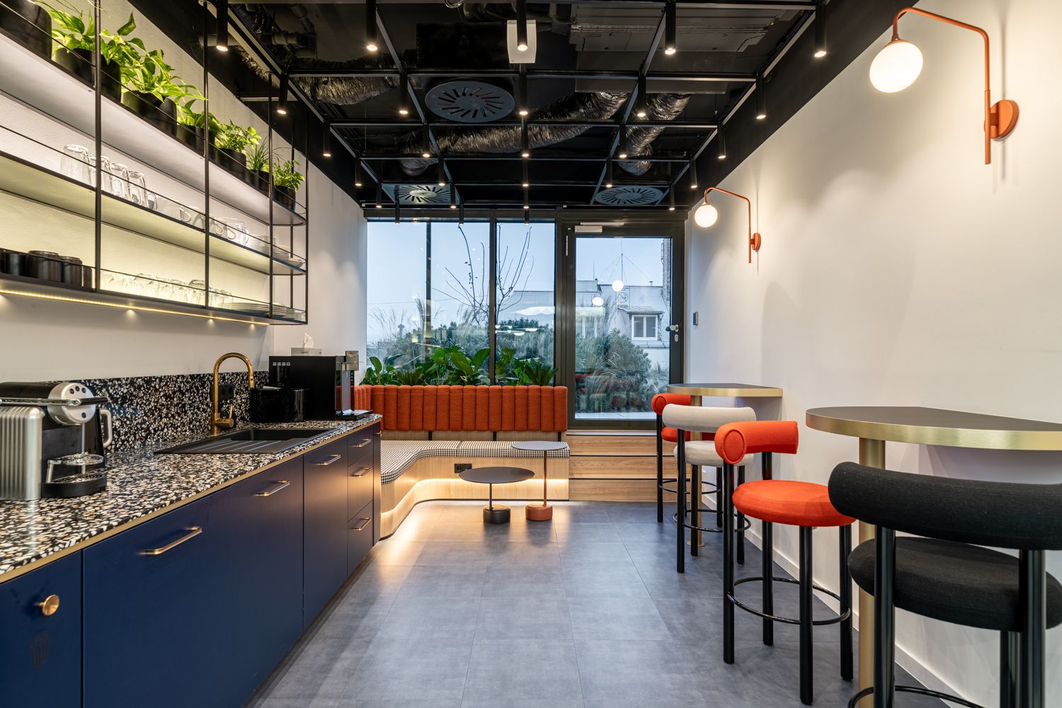 Dentons Offices - Budapest | Office Snapshots