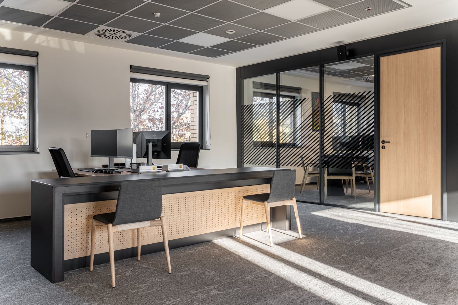Doka Hungary Offices - Budapest | Office Snapshots
