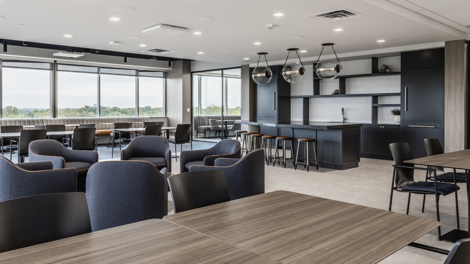 Old National Bank Offices - Indianapolis | Office Snapshots