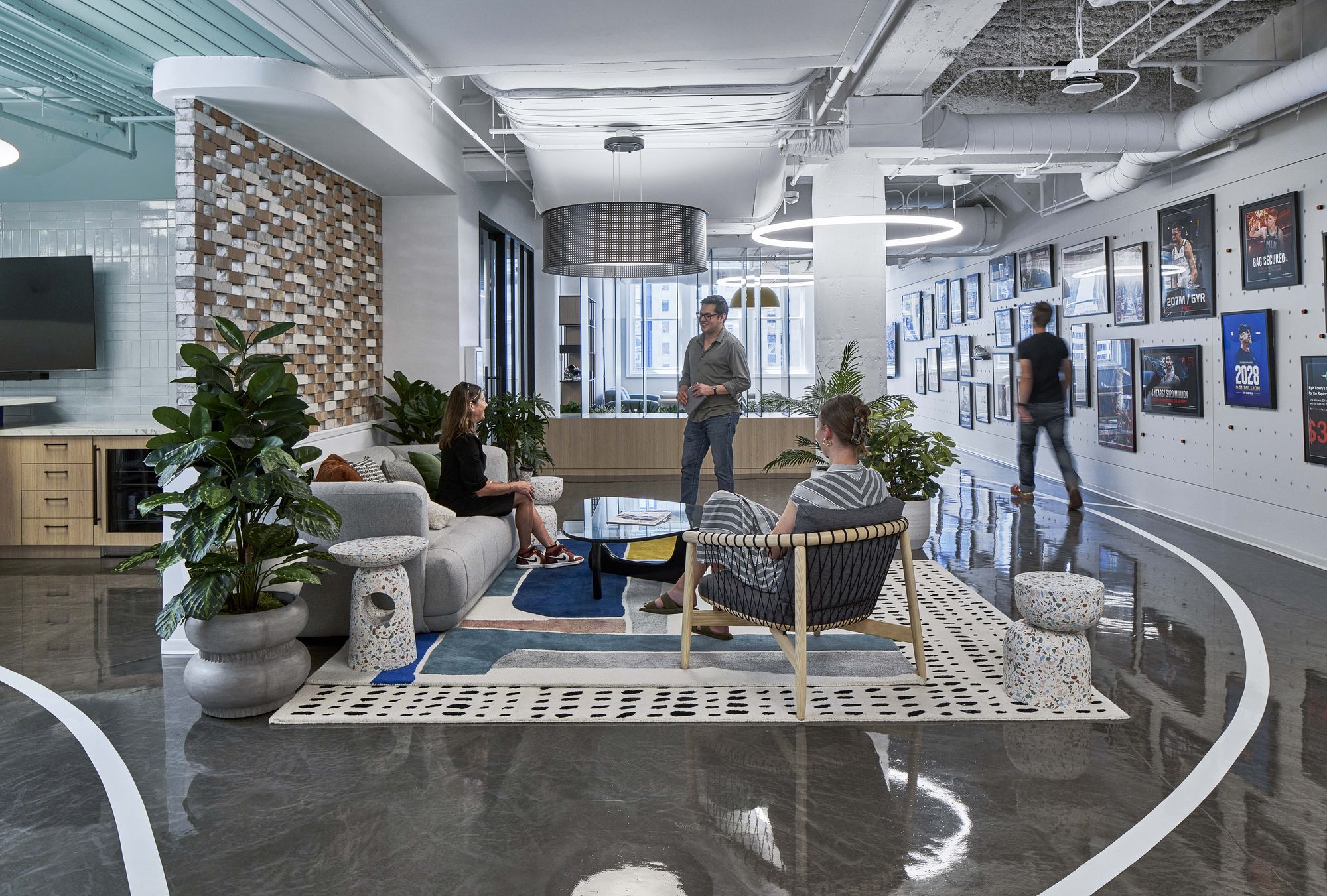 Priority Sports Offices - Chicago | Office Snapshots