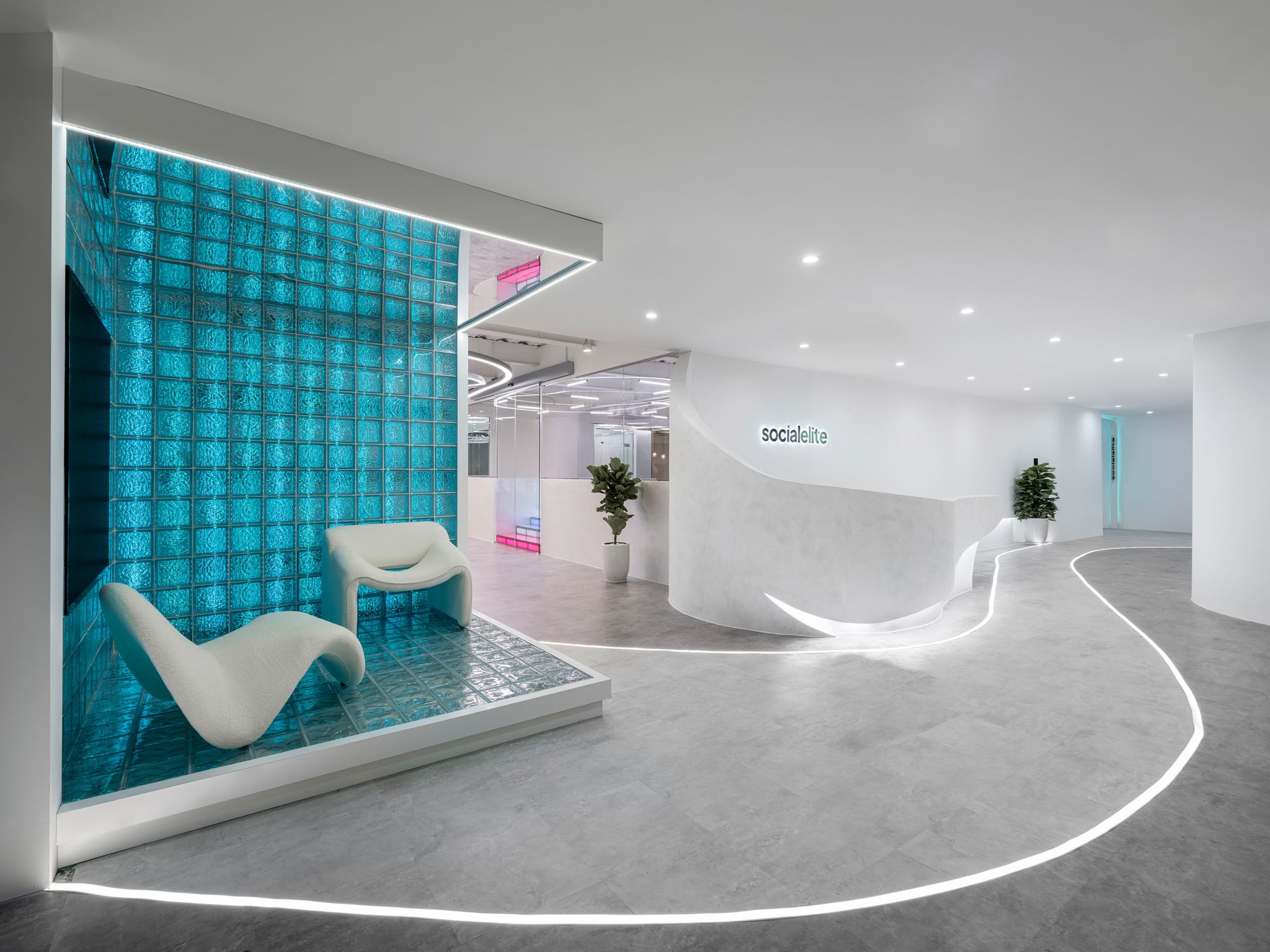 Social Elite Offices - Ho Chi Minh City | Office Snapshots
