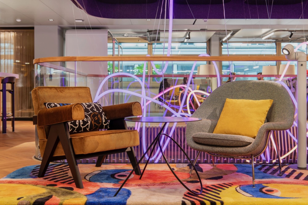 Accenture City Campus - Zurich | Office Snapshots