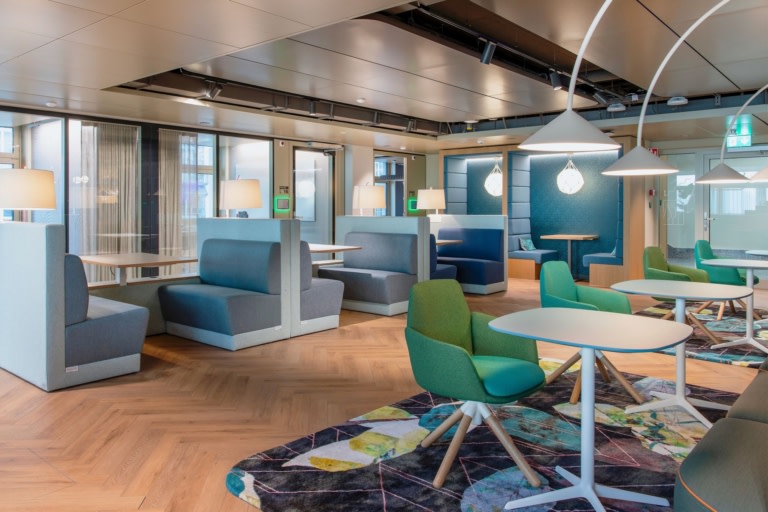 Accenture City Campus - Zurich | Office Snapshots