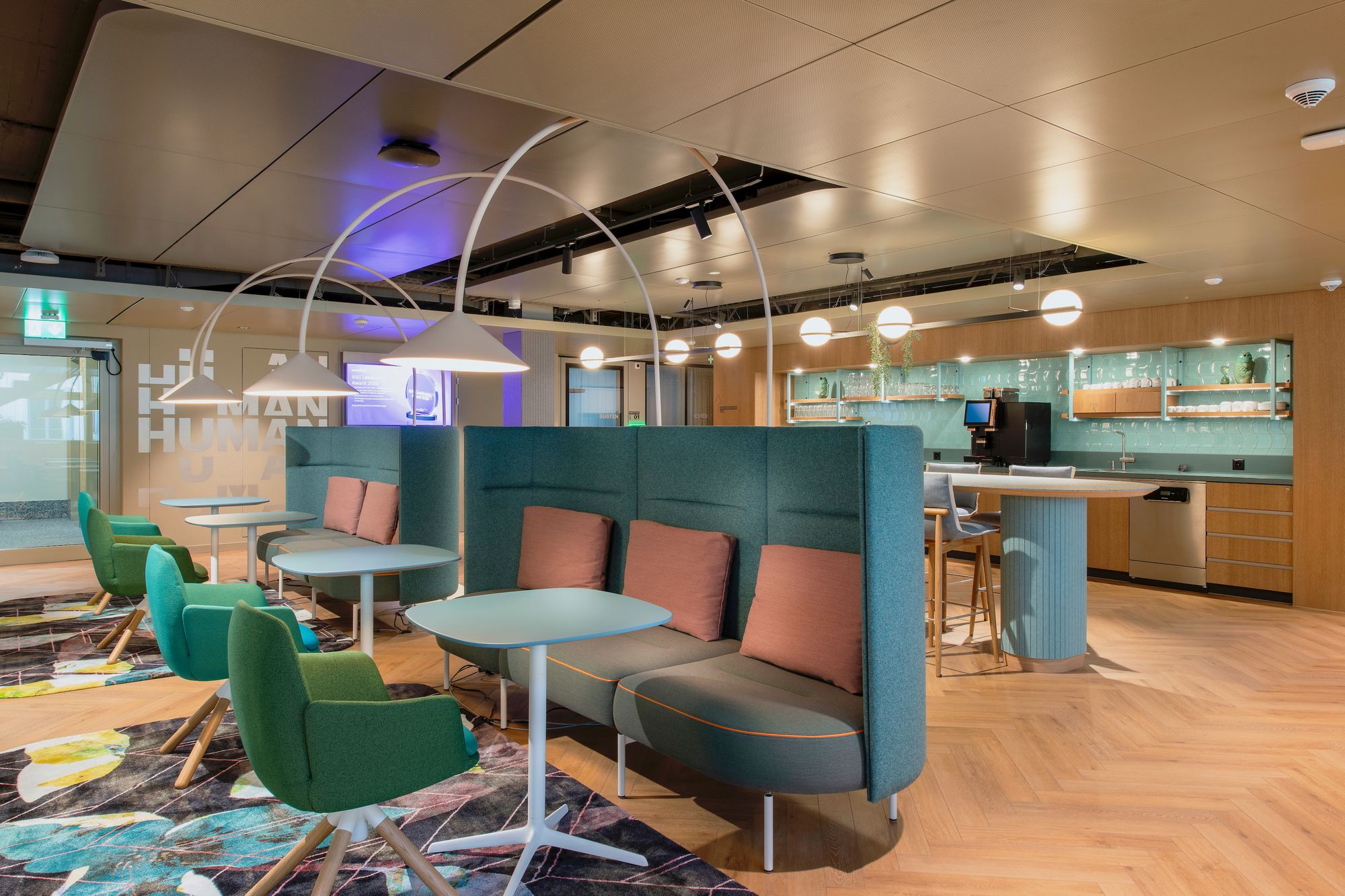 Accenture City Campus - Zurich | Office Snapshots