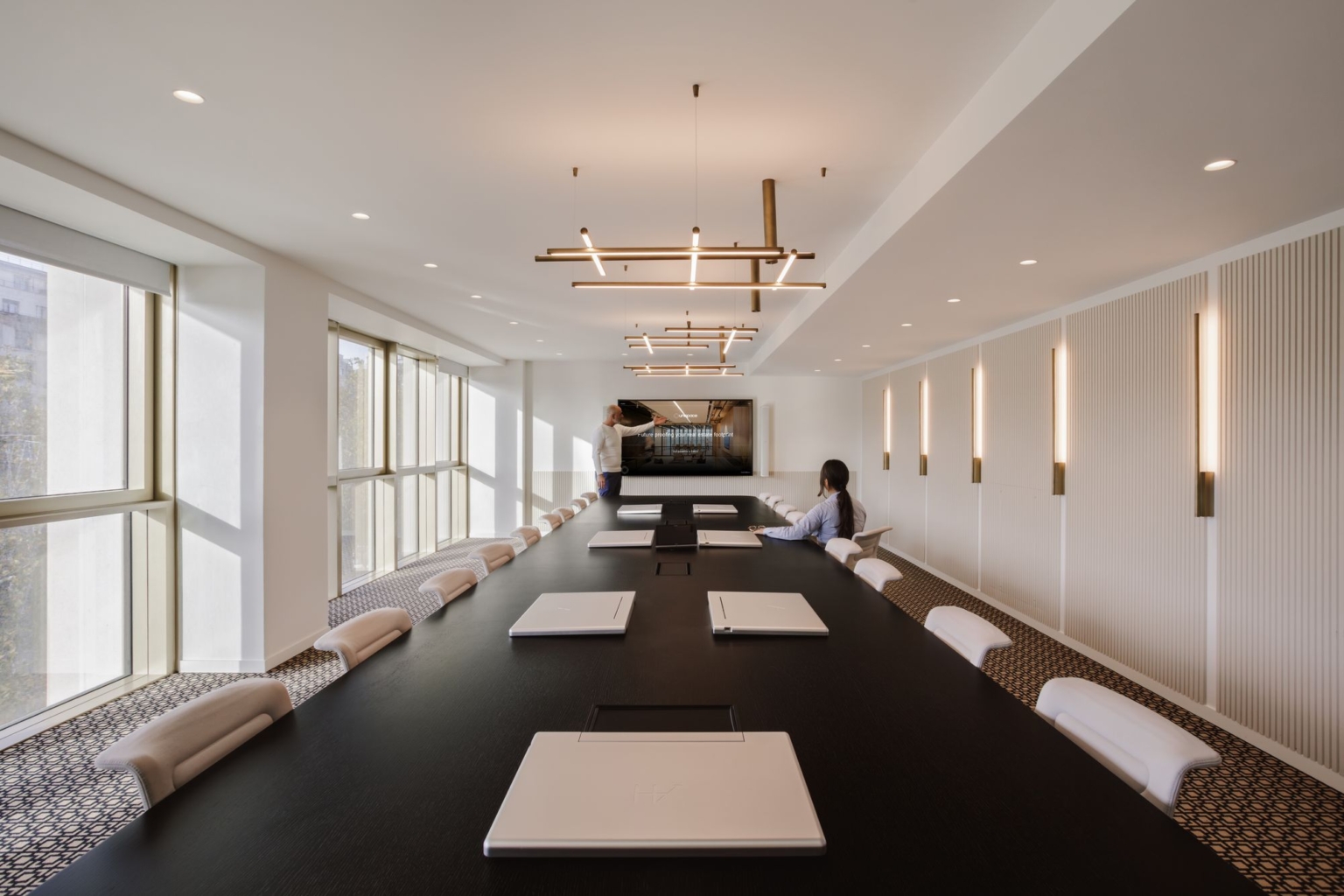 Bryan, Garnier & Co Offices - Paris | Office Snapshots