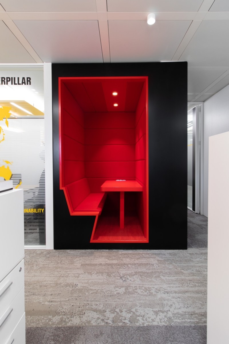 Caterpillar Offices - Málaga | Office Snapshots