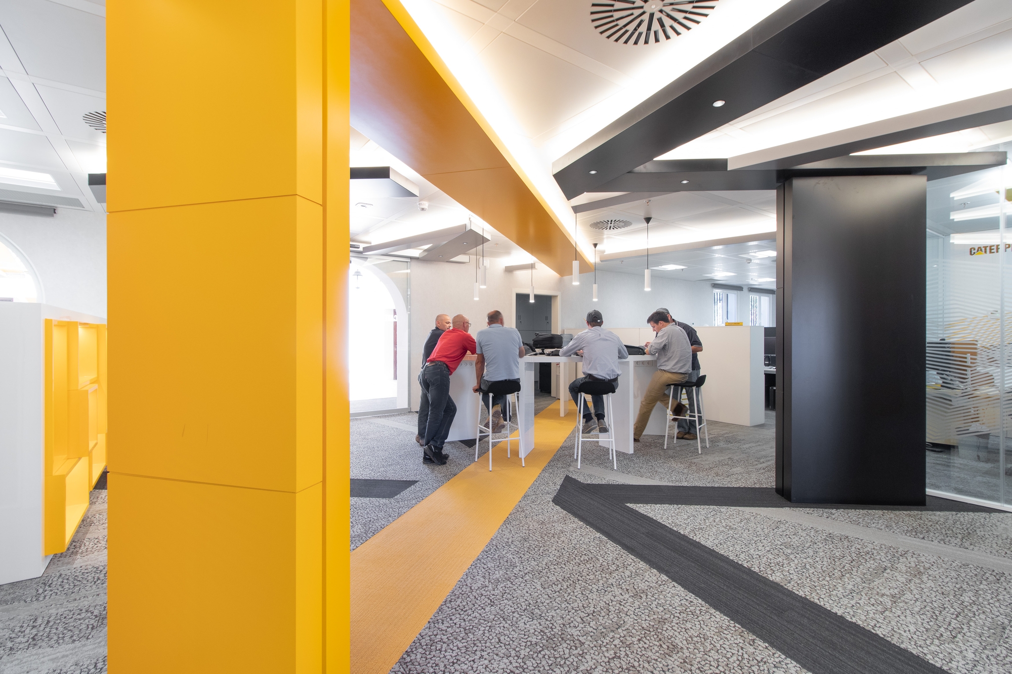 Caterpillar Offices - Málaga | Office Snapshots
