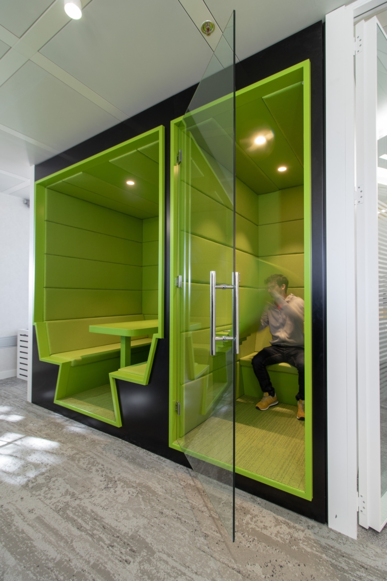 Caterpillar Offices - Málaga | Office Snapshots