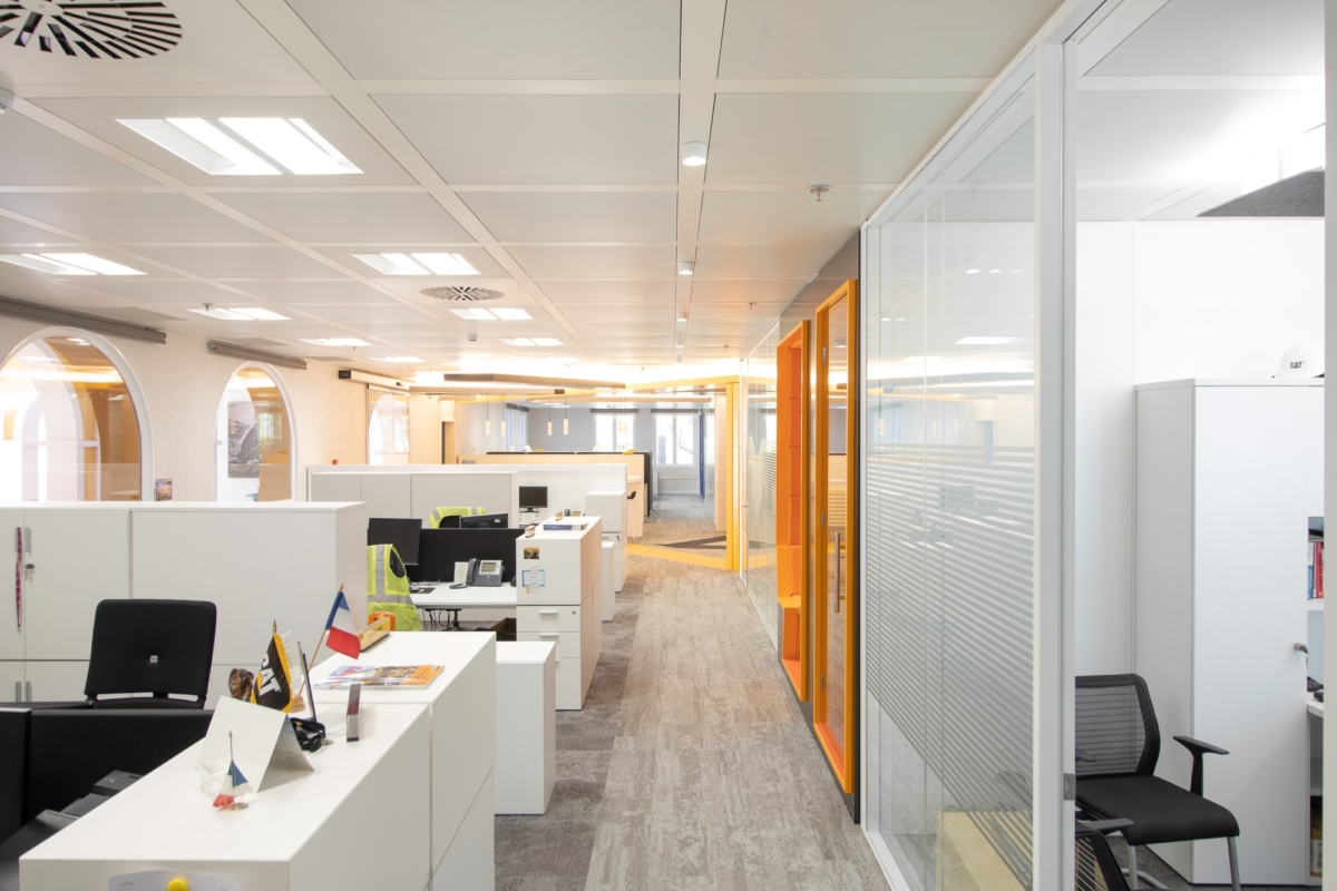 Caterpillar Offices - Málaga | Office Snapshots