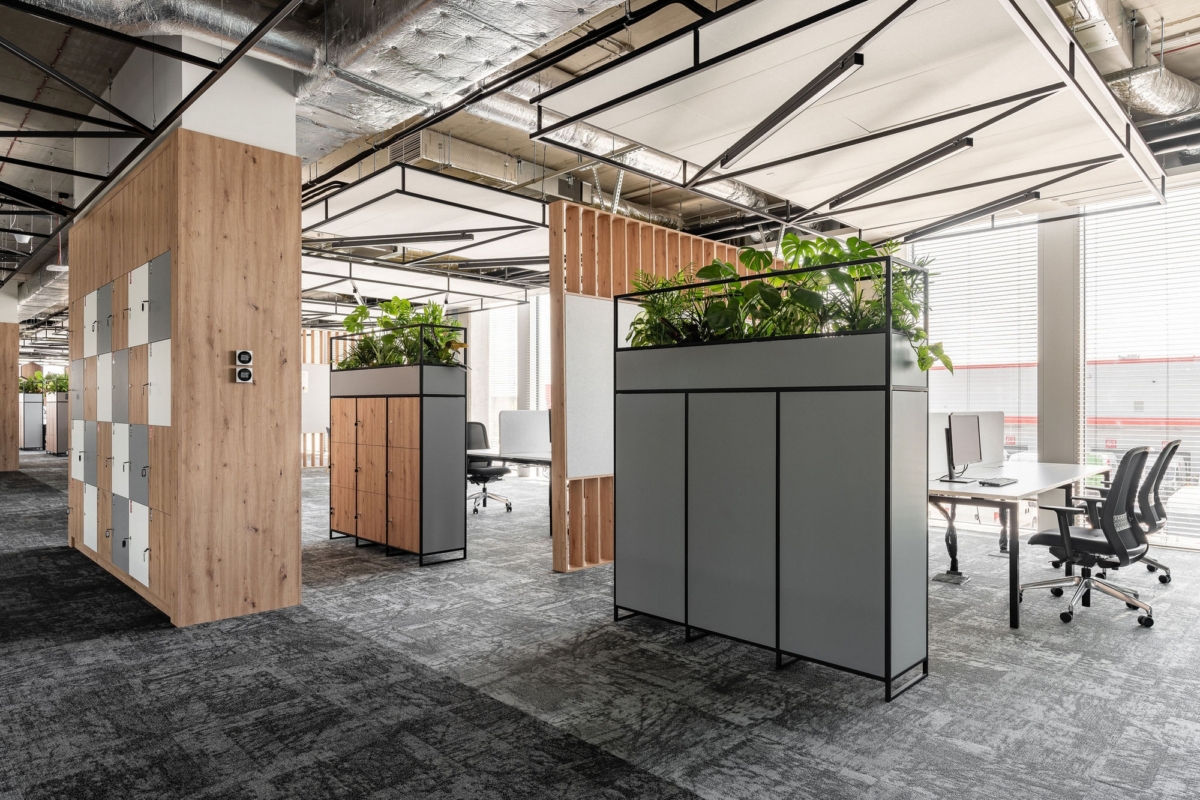 Confidential Logistics Company Offices - Warsaw | Office Snapshots