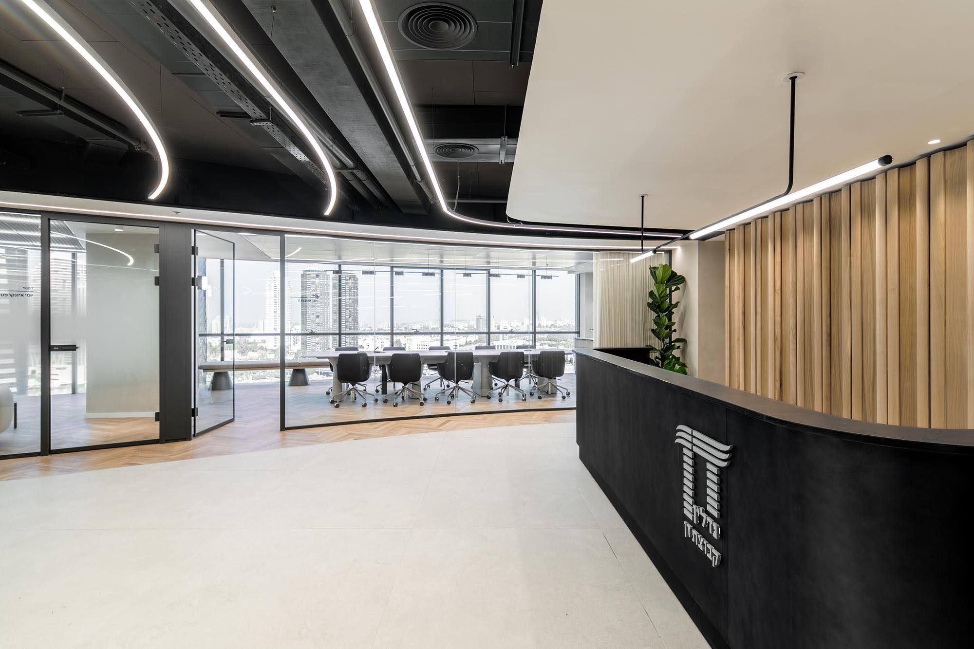 Dan Nadlan Offices - Ramat Gan | Office Snapshots