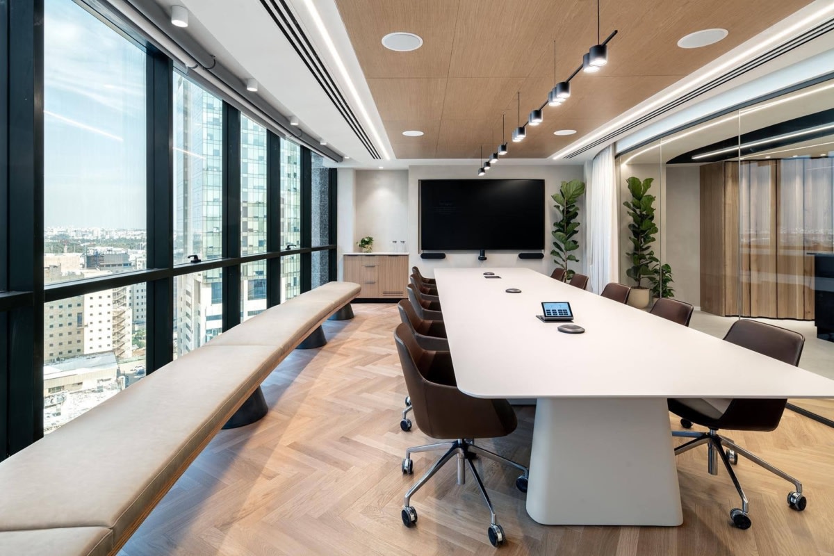 Dan Nadlan Offices - Ramat Gan | Office Snapshots