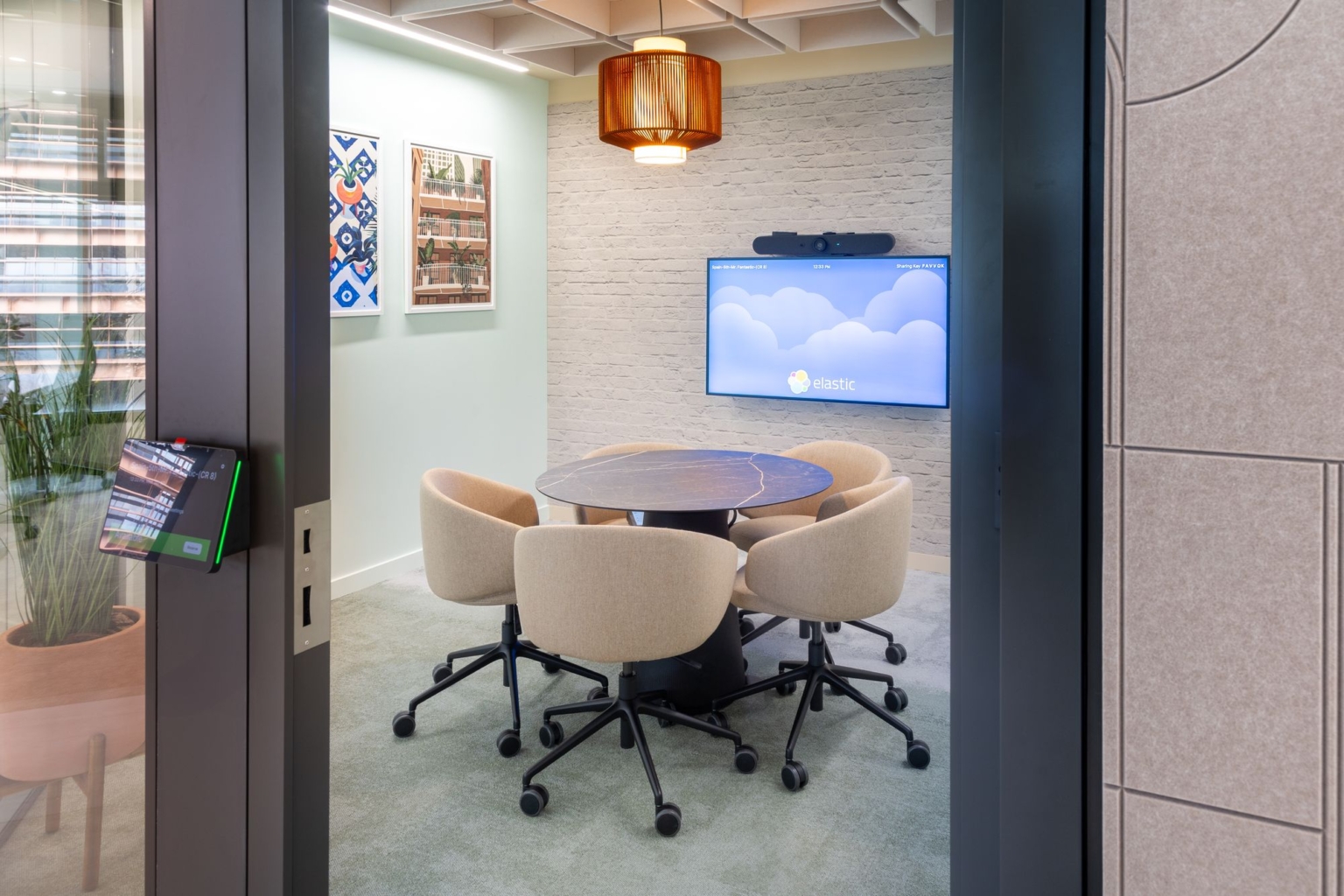 Elastic Search Offices - Barcelona | Office Snapshots