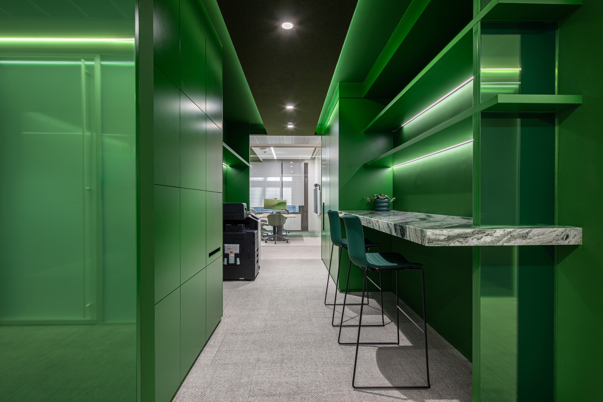 Global Management Consulting Firm Offices - Dubai | Office Snapshots