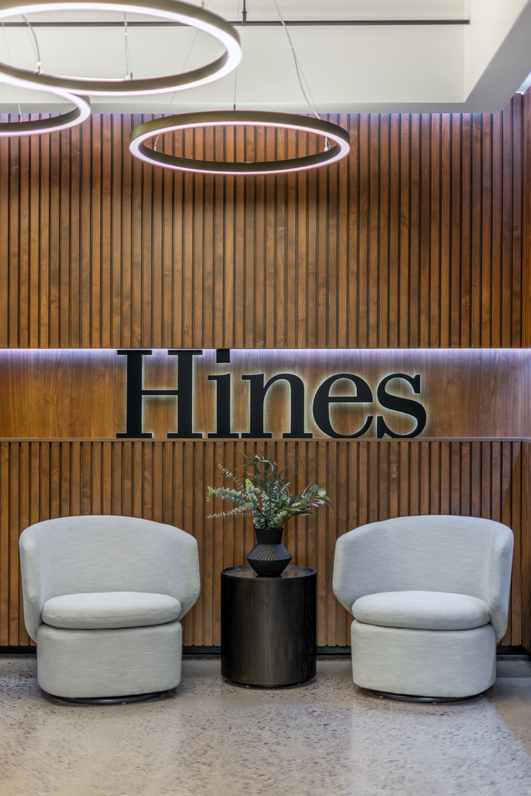 Hines Offices - Phoenix | Office Snapshots