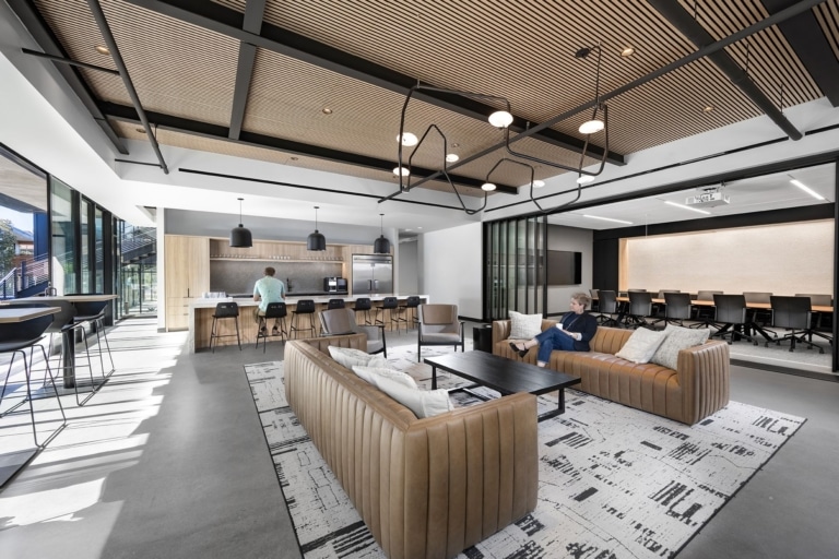 PMB Real Estate Services Offices - Solana Beach | Office Snapshots