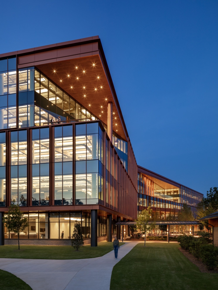 Bandwidth Global Headquarters - Raleigh | Office Snapshots