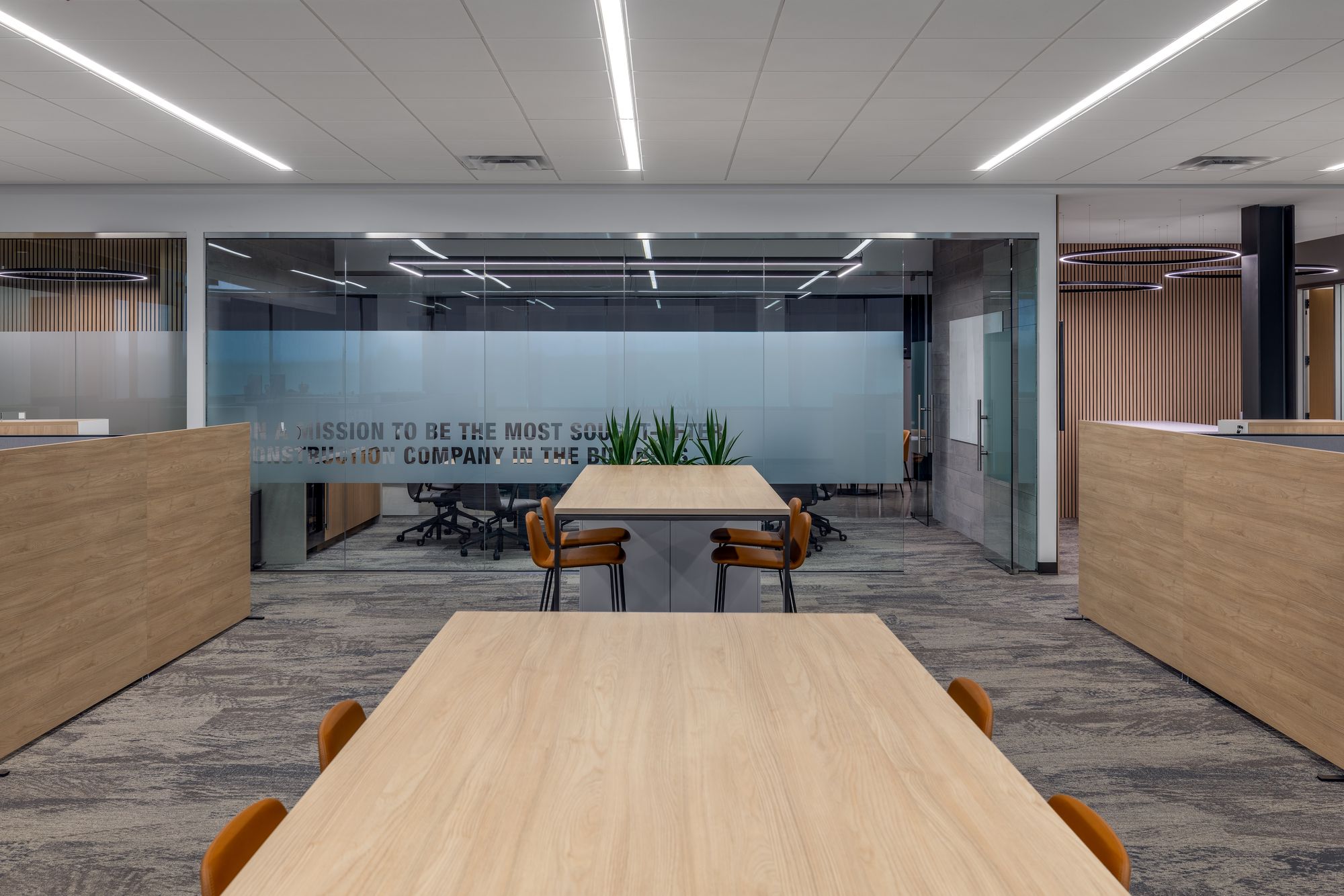 Big-D Construction Offices - Tempe | Office Snapshots