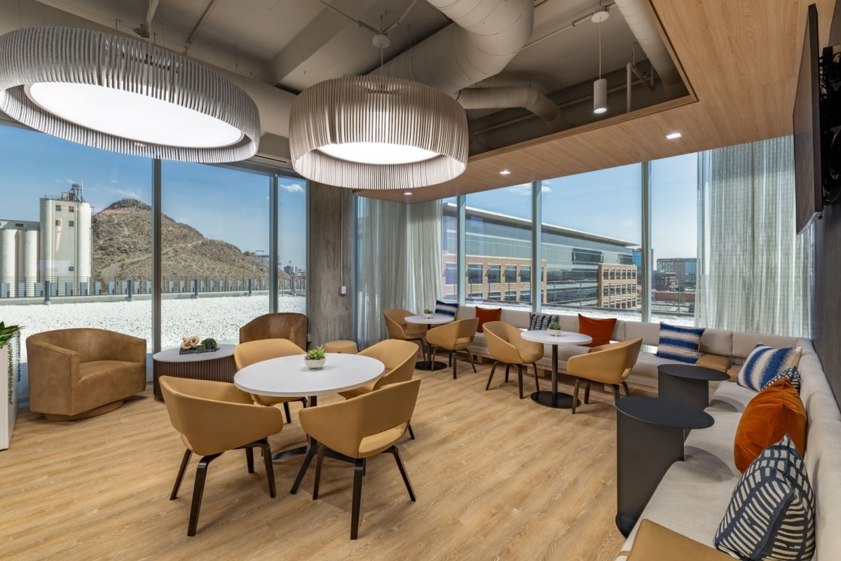 Crest Insurance Group Offices - Tempe | Office Snapshots