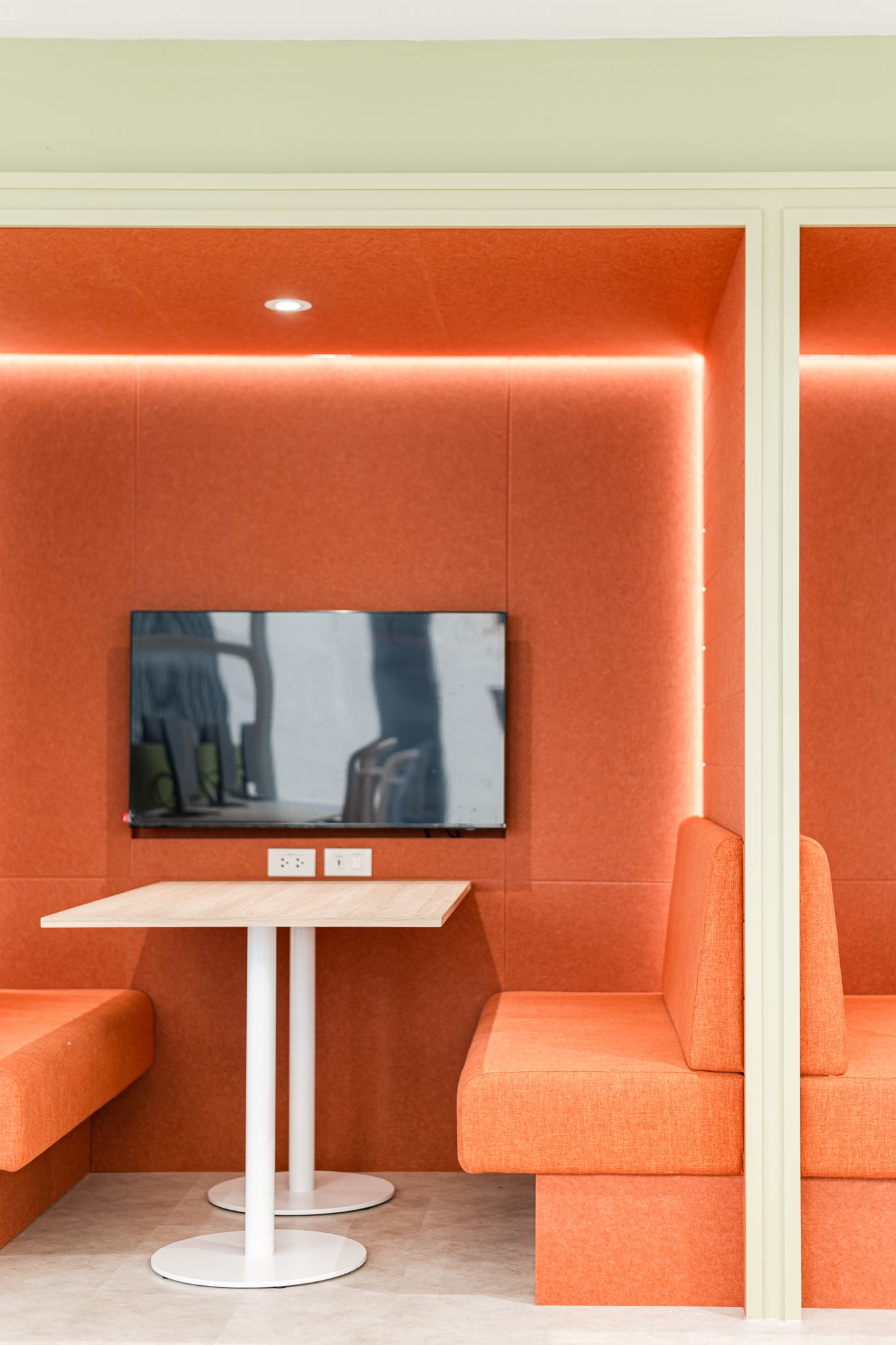 Forvis Mazars Offices - Bangkok | Office Snapshots