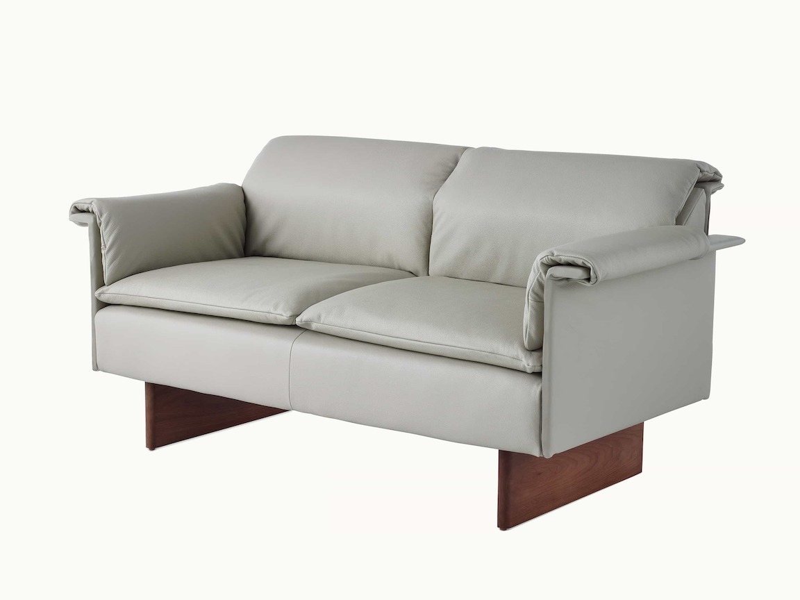 Geiger DatesWeiser Mantle Sofa | Office Snapshots