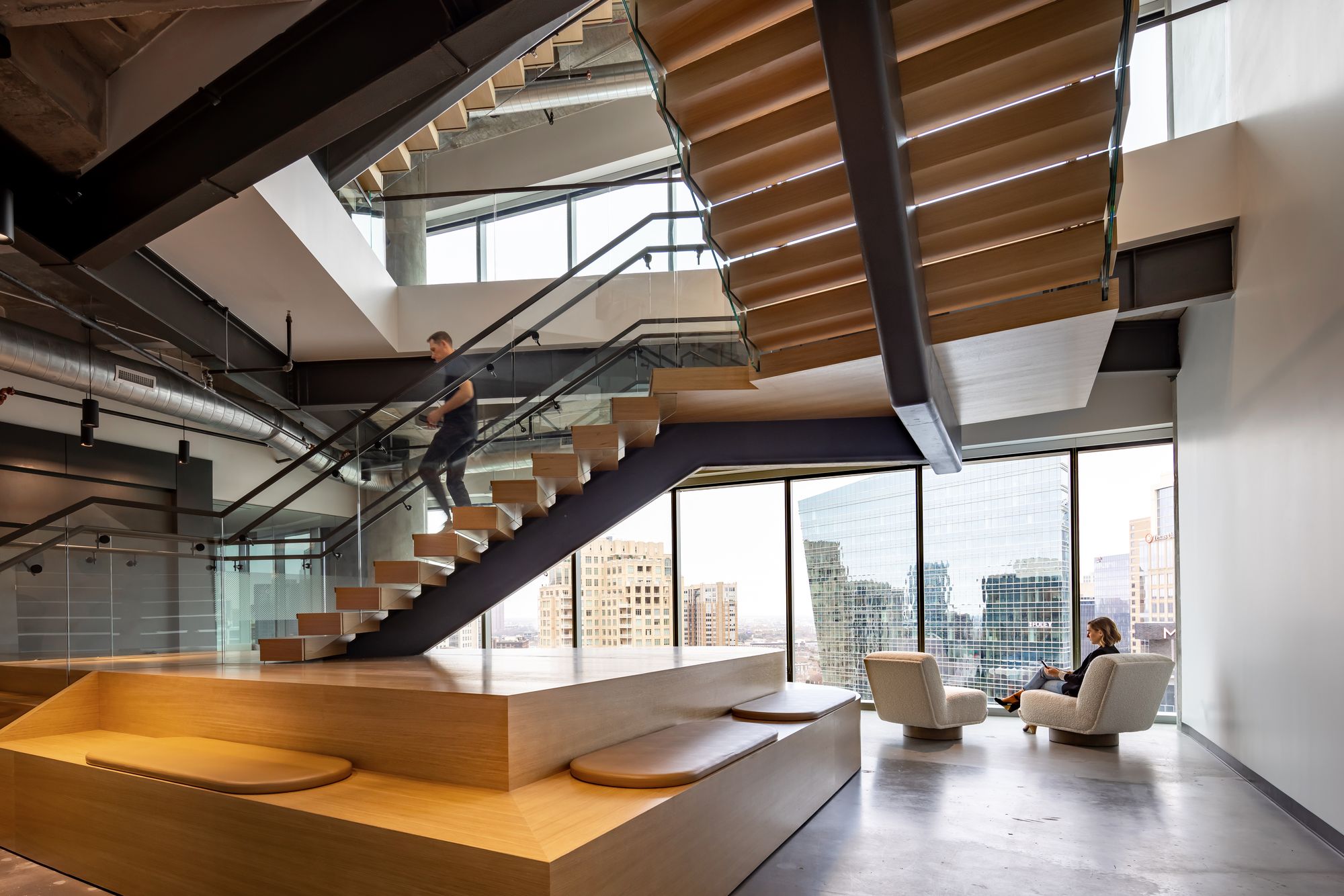 PMG Headquarters - Dallas | Office Snapshots