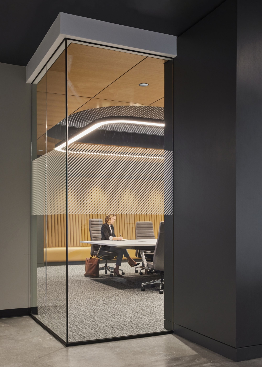 PMG Headquarters - Dallas | Office Snapshots