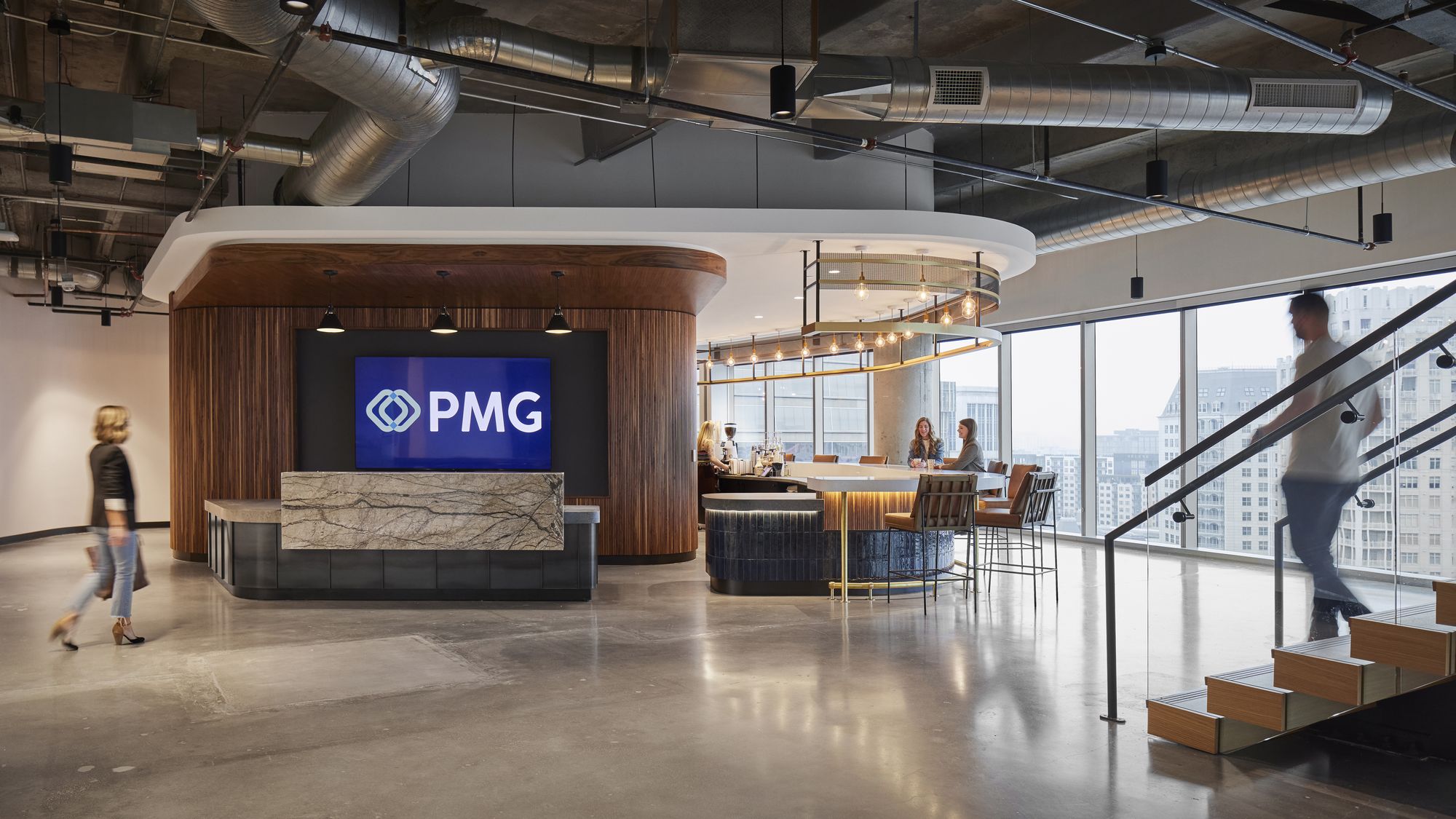 PMG Headquarters - Dallas | Office Snapshots
