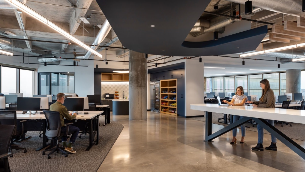 PMG Headquarters - Dallas | Office Snapshots