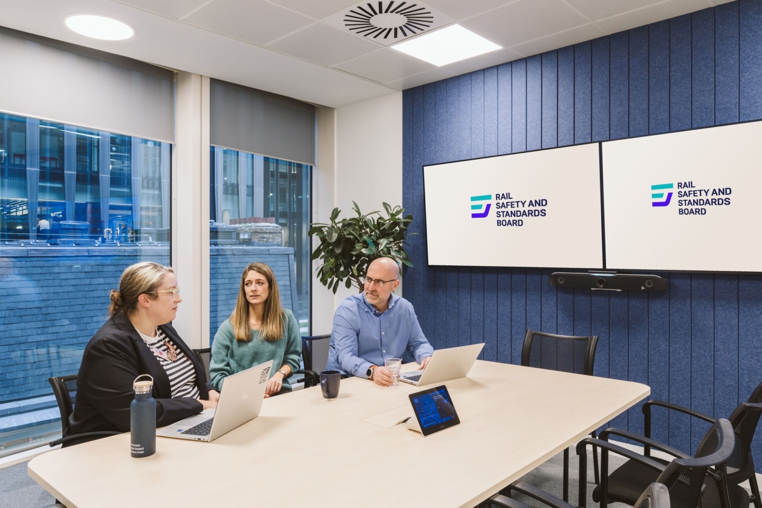 RSSB (Rail Safety and Standards Board) Offices - London | Office Snapshots