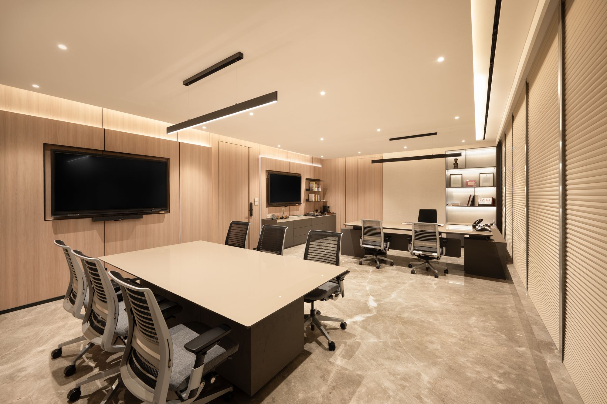 Rustomjee Offices - Mumbai | Office Snapshots